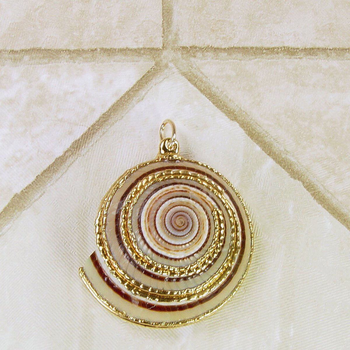 Unique Sundial Seashell Pendant | Handcrafted in the USA with 18kt Gold ...